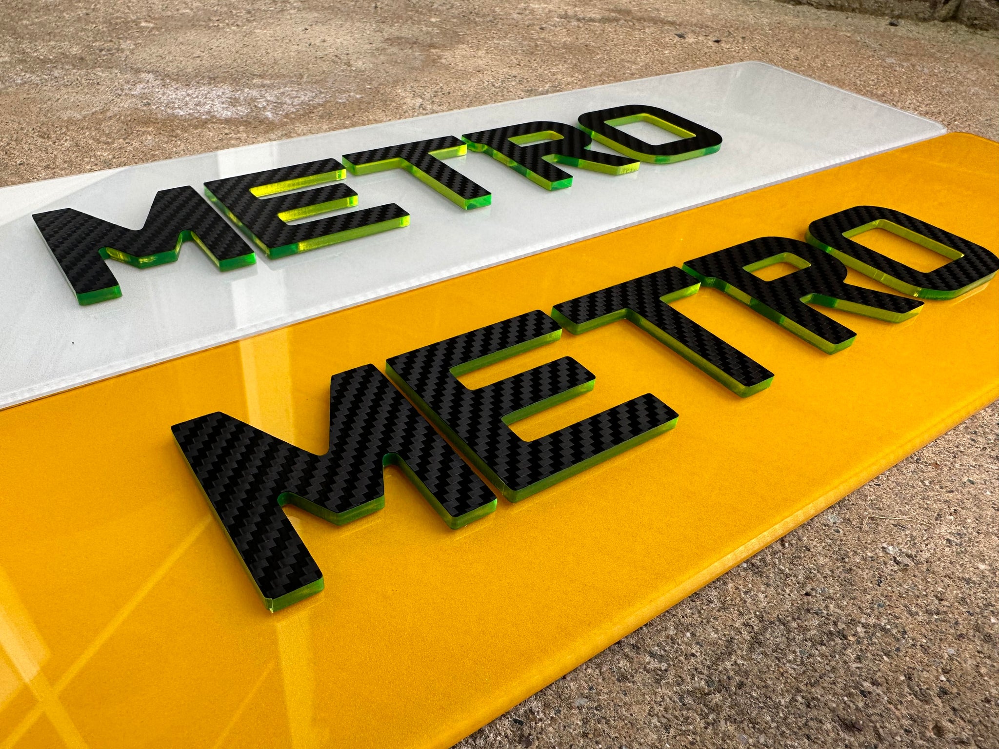 4D 50mm Green Carbon Fibre number plates – PerformancePlatesNI
